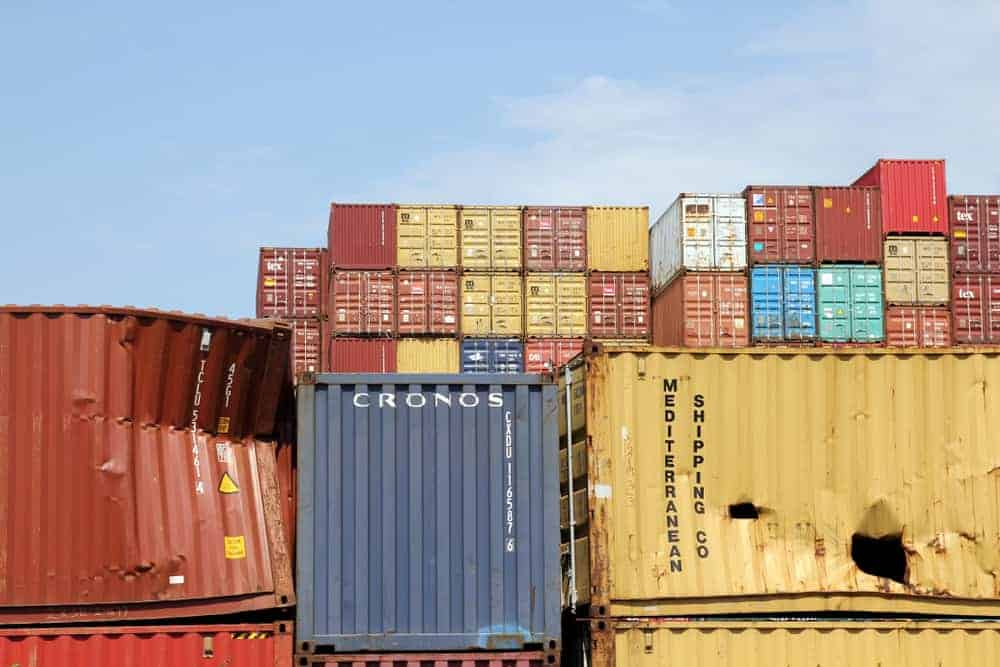 How Do I Avoid Being Charged For Damaged Containers? | International ...