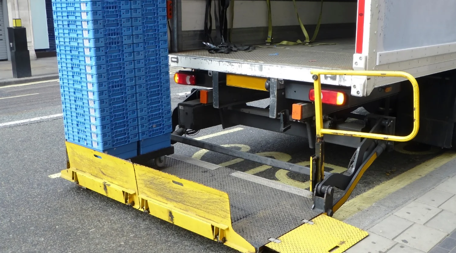 How Air Freight Works: The Complete Process Explained [With Flowchart]