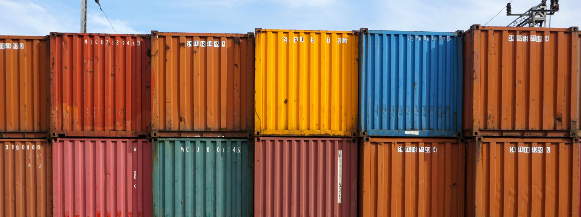 Dead Space Charges: How to Avoid Them When Packing Your Cargo