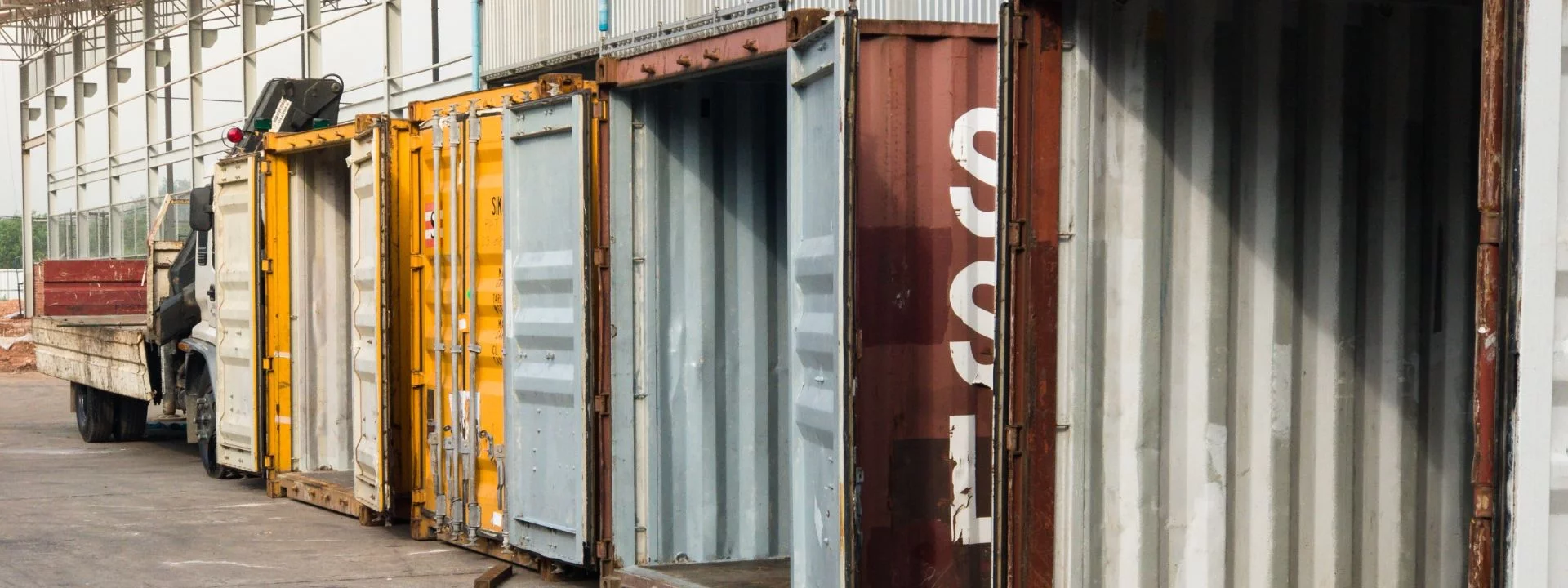 Dead Space Charges: How to Avoid Them When Packing Your Cargo