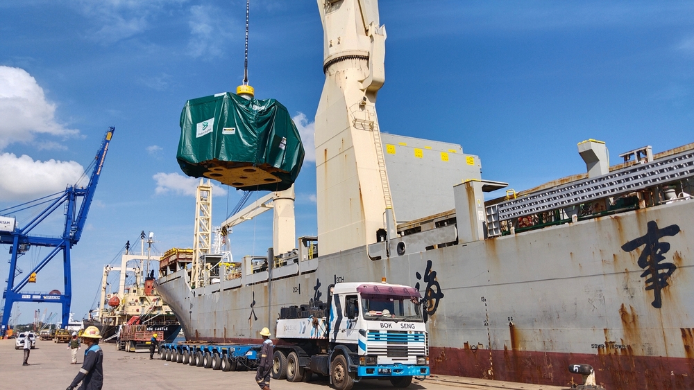 One Machine, Multiple Shipments: How Split Consignments Work ...